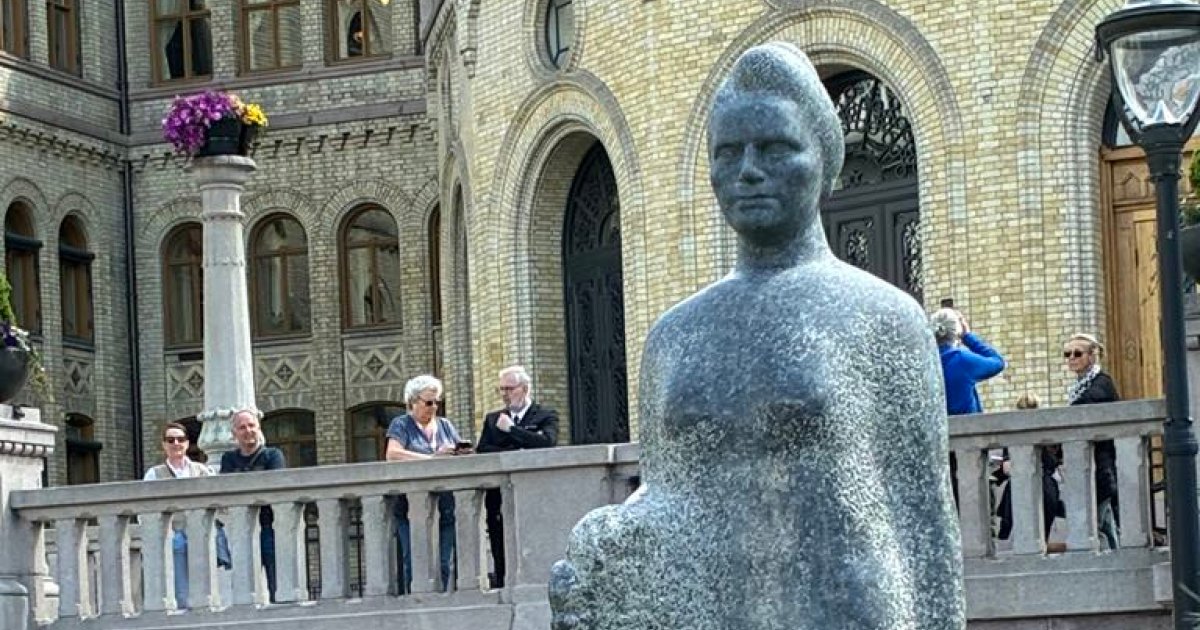 Anna Rogstad – en pioner på Stortinget og på sokkel - Senterpartiet